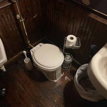 THE SLOGAR BAR & RESTAURANT - Updated February 2025 - 60 Photos & 164 ...