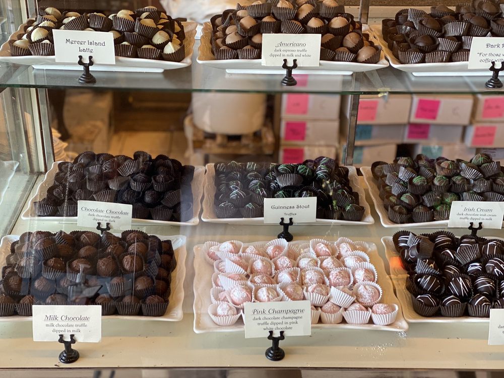 OH CHOCOLATE - Updated January 2026 - 42 Photos & 50 Reviews - 8451 SE ...