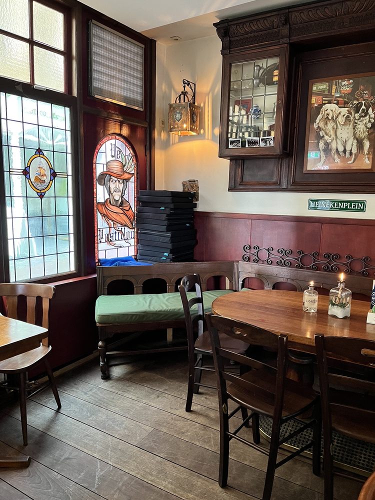 CAFE DE POSTILLON - Lijnmarkt 50, Utrecht, The Netherlands - Cafes ...