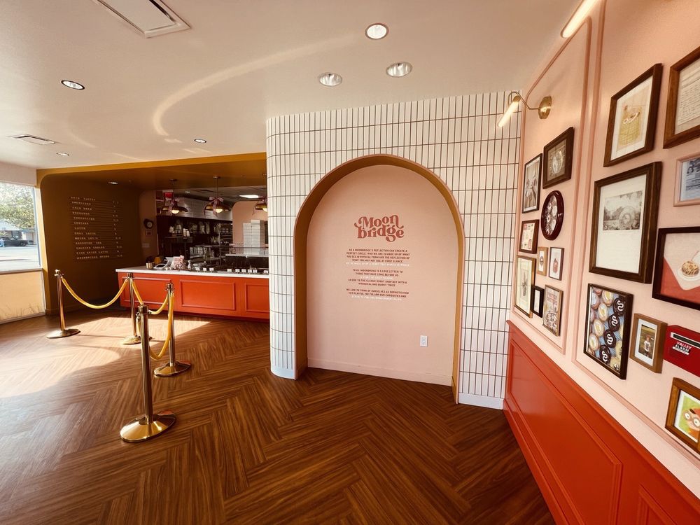 MOONBRIDGE DOUGHNUT STUDIO - Updated July 2024 - 216 Photos & 136 ...