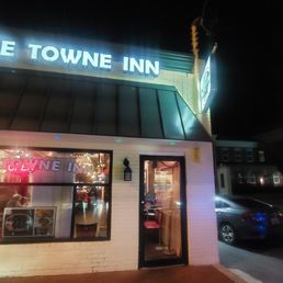 OLDE TOWNE INN - Updated November 2025 - 387 Photos & 664 Reviews ...