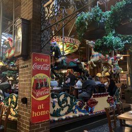 THE OLD SPAGHETTI FACTORY - Updated November 2025 - 711 Photos & 516 ...