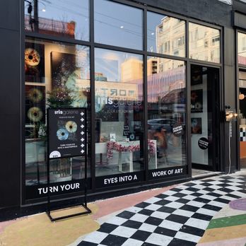 IRIS GALERIE - Updated December 2025 - 13 Photos - 252 Queen Street W ...