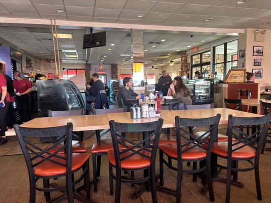 SQUEAKY RAIL DINER - Updated December 2025 - 69 Photos & 103 Reviews ...