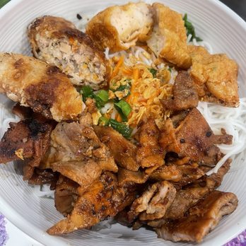 COM TAM KIEU - Updated June 2024 - 1008 Photos & 356 Reviews - 633 S ...