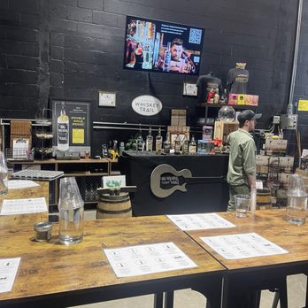 BIG MACHINE BREWERY & DISTILLERY - Updated September 2024 - 147 Photos ...