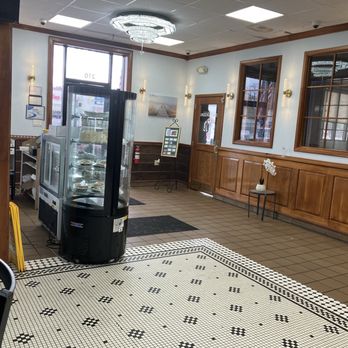 CEDAR CLIFF DINER - Updated December 2025 - 13 Photos & 11 Reviews ...