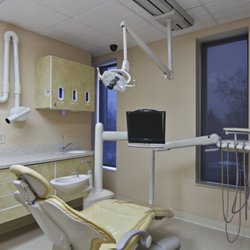 BAYSTATE DENTAL OF WEST SPRINGFIELD - 21 Photos - 93 Van Deene Ave ...