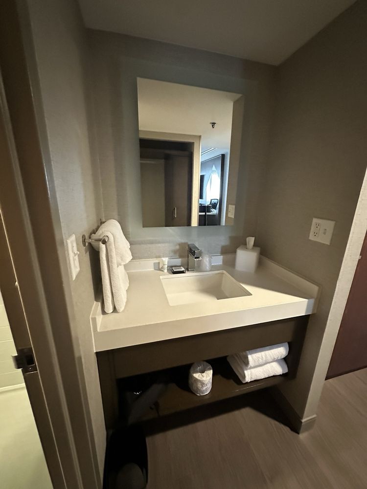 DETROIT MARRIOTT TROY - Updated October 2025 - 98 Photos - 115 Reviews ...