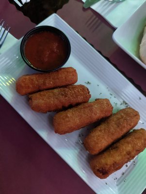 HEADLINER BAR & GRILL - Updated January 2026 - 19 Photos & 29 Reviews ...