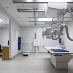FACEY MEDICAL GROUP - CANYON COUNTRY - 25 Photos & 80 Reviews - 14550 W ...