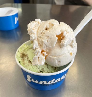 SUNDAES THE ICE CREAM PLACE - Updated May 2025 - 35 Photos & 57 Reviews ...