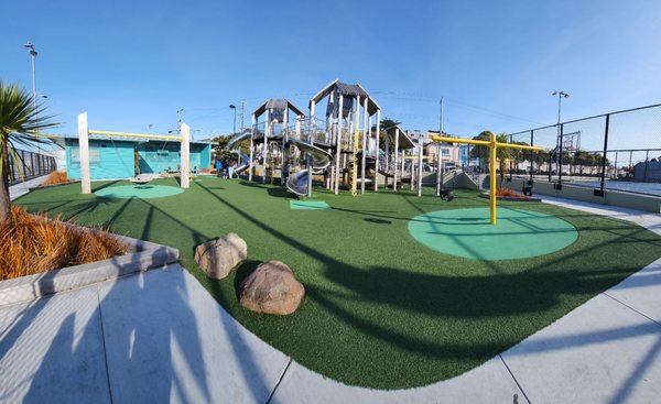 MERCED HEIGHTS PLAYGROUND - Updated November 2025 - 18 Photos & 10 ...