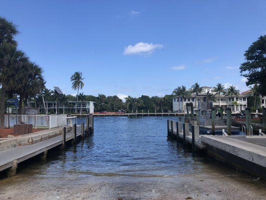 SILVER PALM PARK - Updated December 2025 - 14 Photos - 600 E Palmetto ...