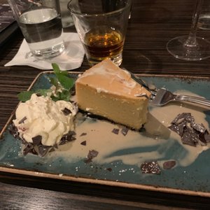 MILESTONES RESTAURANTS - 152 Photos & 101 Reviews - 700 Sussex Dr ...