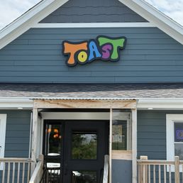 TOAST CEDARBURG - Updated July 2025 - 63 Photos & 54 Reviews - 1302 ...