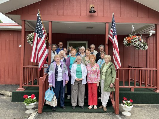 MR. BOOKMAN - Updated December 2025 - 10 Photos - 316 Allegheny Blvd ...