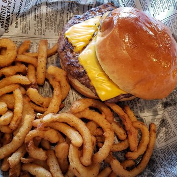 BULL MOOSE BAR & GRILLE - Updated December 2025 - 96 Photos & 192 ...