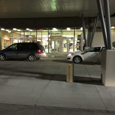 MERLE HAY MALL - Updated August 2025 - 29 Photos & 38 Reviews - 3800 ...