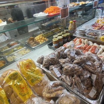 ANIL’S ROTI SHOP & BAKERY - Updated December 2025 - 40 Photos & 66 ...