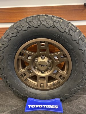 SERVCO TOYOTA LEEWARD - Updated May 2025 - 187 Photos & 413 Reviews ...