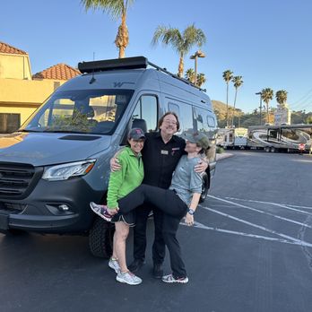 GIANT RV - Updated June 2025 - 212 Photos & 532 Reviews - 1300 E Santo ...