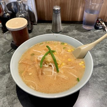 TOSHI’S RAMEN - Updated December 2025 - 373 Photos & 980 Reviews - 1520 ...
