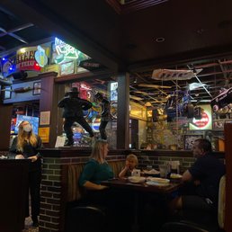 54TH STREET RESTAURANT & DRAFTHOUSE - Updated September 2025 - 370 ...