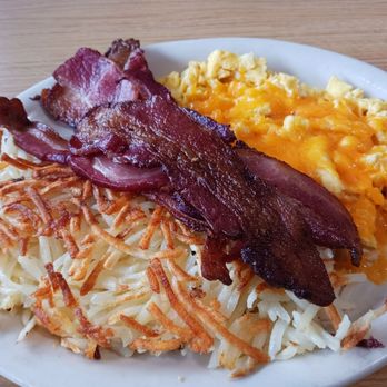 PLUM DELICIOUS FAMILY RESTAURANT - Updated July 2024 - 164 Photos & 280 ...