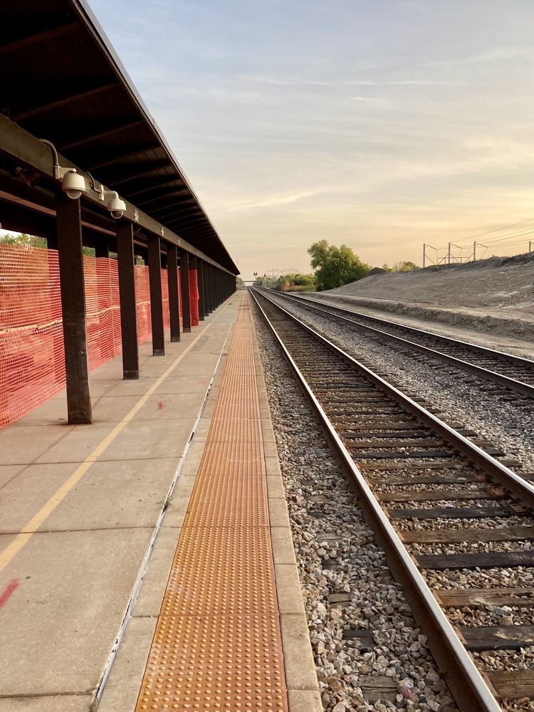 AMTRAK - MILWAUKEE AIRPORT STATION - Updated August 2025 - 56 Photos ...