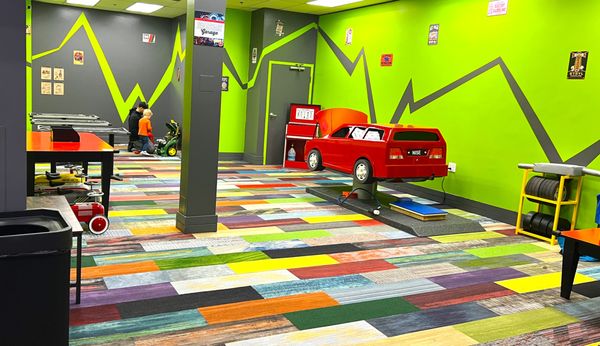 PLAY UNIVERSITY - Updated January 2026 - 15 Photos - 6929 Williams Rd ...