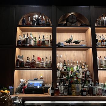 NIGHTHAWKS LOUNGE - Updated January 2026 - 12 Photos - 175 Tracy St ...