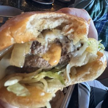 MINNESOTA BURGER COMPANY - Updated May 2025 - 87 Photos & 49 Reviews ...