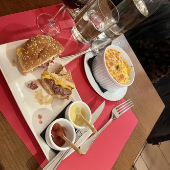 FERDI - Updated December 2025 - 227 Photos & 173 Reviews - 32 rue du ...