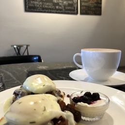 POACHED BREAKFAST BISTRO - 48 Photos & 78 Reviews - 259 2 Avenue S ...