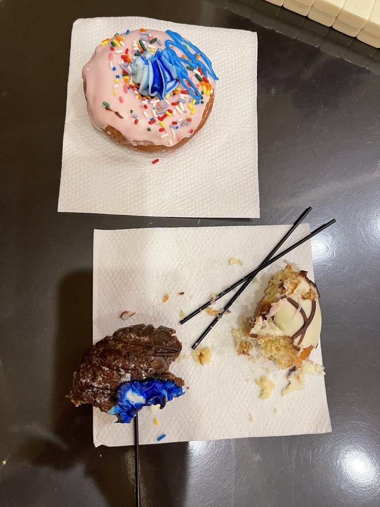 JUPITER DONUTS - 211 Photos & 187 Reviews - 2260 Woolbright Rd, Boynton ...