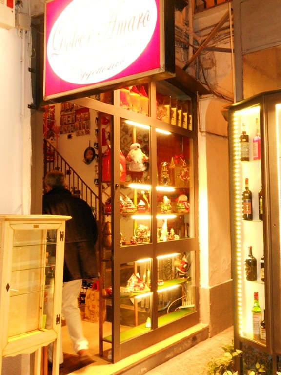 DOLCE E AMARO - Updated October 2025 - Via Chiaia 160, Napoli, Italy - Chocolatiers & Shops ...