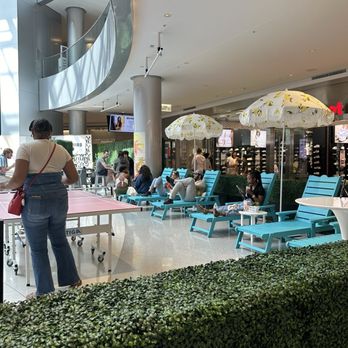 BEVERLY CENTER - Updated June 2025 - 858 Photos & 886 Reviews - 8500 ...