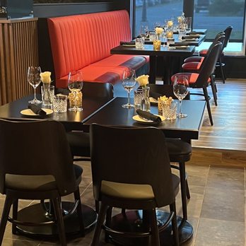 LE ROUGE - Updated December 2025 - 19 Photos & 11 Reviews - 15 ...