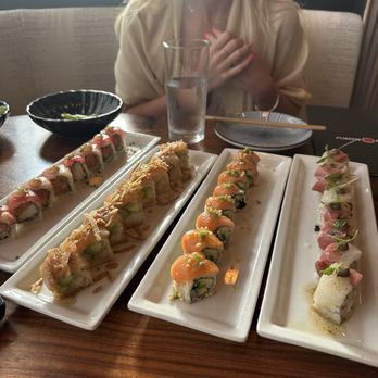 SUSHI ROKU - Updated December 2025 - 484 Photos & 195 Reviews - 405 ...