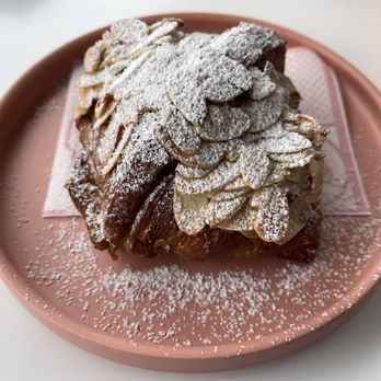 LOVE CROISSANTS - 96 Photos & 34 Reviews - 2808 Caroline St, Houston ...