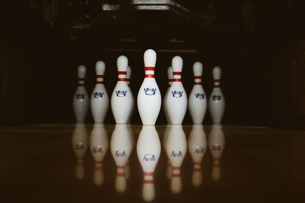 OASIS LANES - Updated September 2025 - 94 Photos & 90 Reviews - 1660 N ...