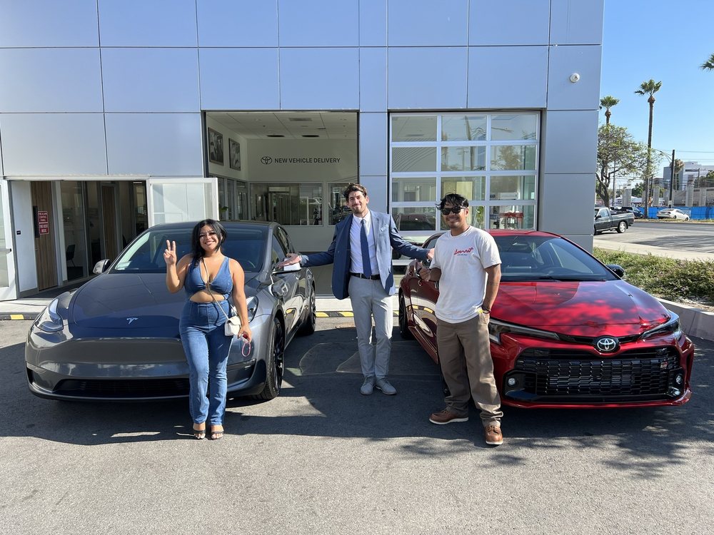 TOYOTA OF GLENDALE - Updated January 2026 - 507 Photos & 2021 Reviews ...