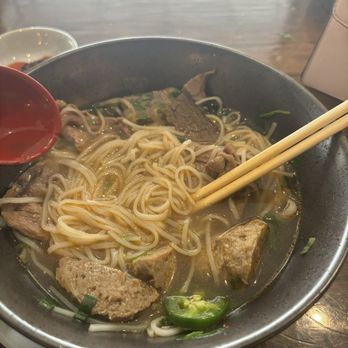 SAPA HOUSE - Updated August 2025 - 414 Photos & 363 Reviews - 1623 Main ...