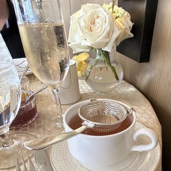 AFTERNOON TEA AT THE PHOENICIAN - Updated February 2025 - 347 Photos ...