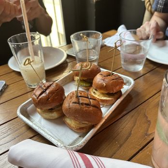 REFINERY ROOFTOP - Updated August 2024 - 1493 Photos & 1255 Reviews ...