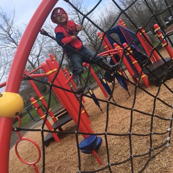 RED SUNSET PARK - Updated October 2025 - 42 Photos - 2403 NE Red Sunset ...