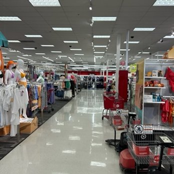 TARGET - Updated January 2025 - 133 Photos & 106 Reviews - 3599 W ...