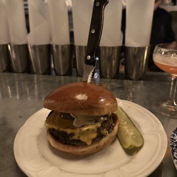 AU CHEVAL - Updated March 2025 - 9845 Photos & 9217 Reviews - 800 W ...