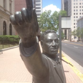 HUDDIE WILLIAM “LEAD BELLY” LEDBETTER STATUE - Updated January 2026 ...